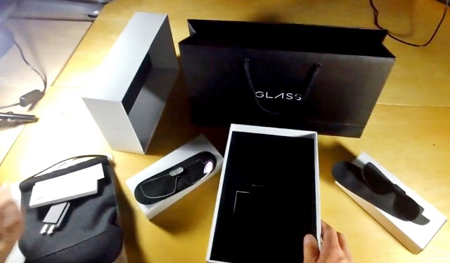 Primeros unboxing y video capturado con Google Glass
