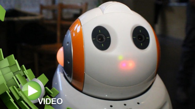 NEC PaPeRo, un robot muy amigable
