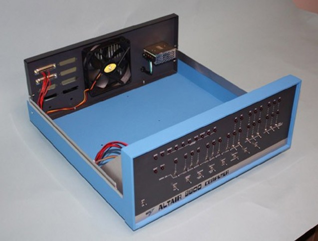 Un clon de la Altair 8800, la primera microcomputadora personal