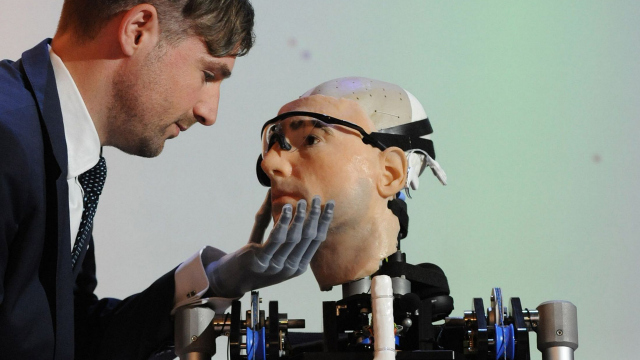 El primer hombre biónico del mundo