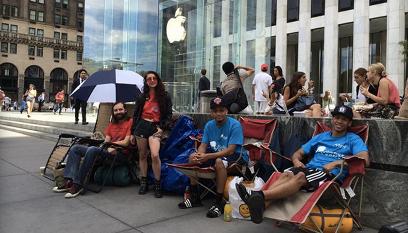 Ya hay gente formada para comprar el “iPhone 6”