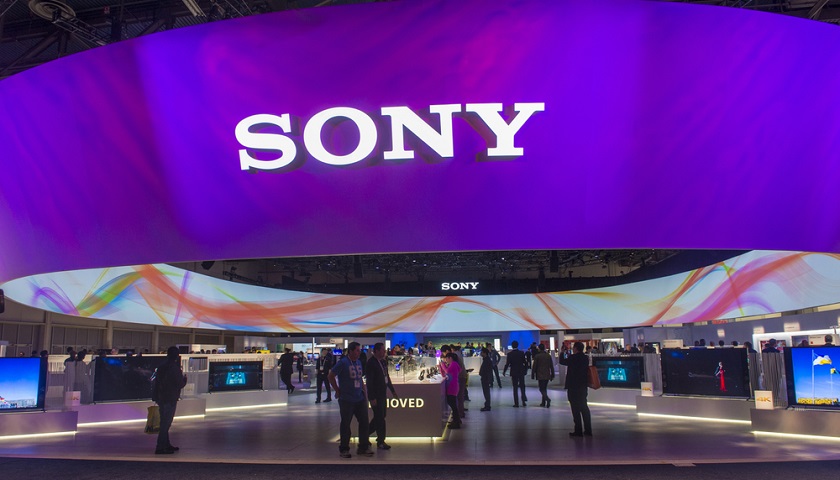 Sony anuncia los lentes inteligentes "SmartEyeglass Attach"