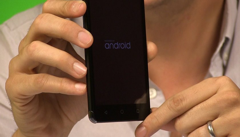 Lanix Ilium LT500: Unboxing y primeras impresiones