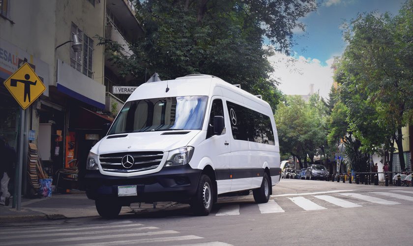 Comparte una van para transportarte en la Ciudad de México