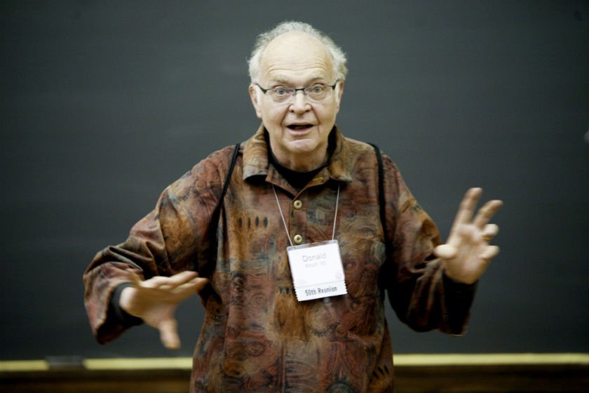 La plática anual de Donald Knuth, el padre del análisis de algoritmos