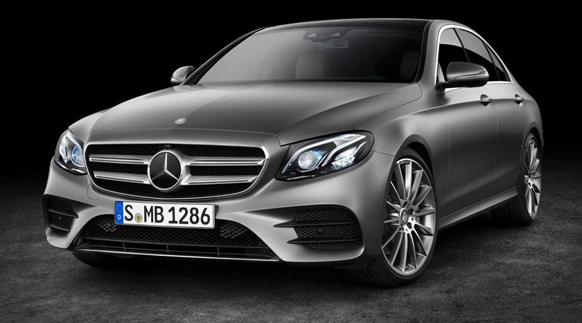 Estos son los faros inteligentes de luz digital de Mercedes-Benz