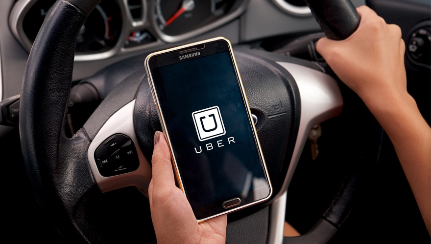 Tener coche o usar Uber... ¿qué conviene más?