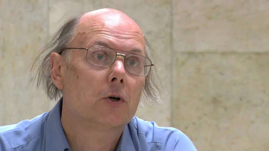 Bjarne Stroustrup recibe la medalla Faraday