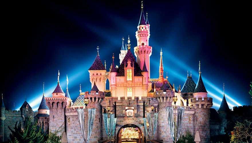 Así es como podrás visitar Disneyland desde Google Maps