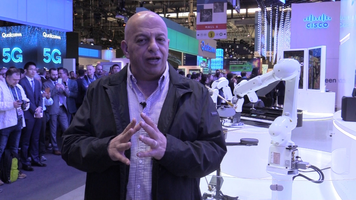 unocero - VIDEO: Cómo funciona el Internet de las Cosas (IoT) según el MWC 2019