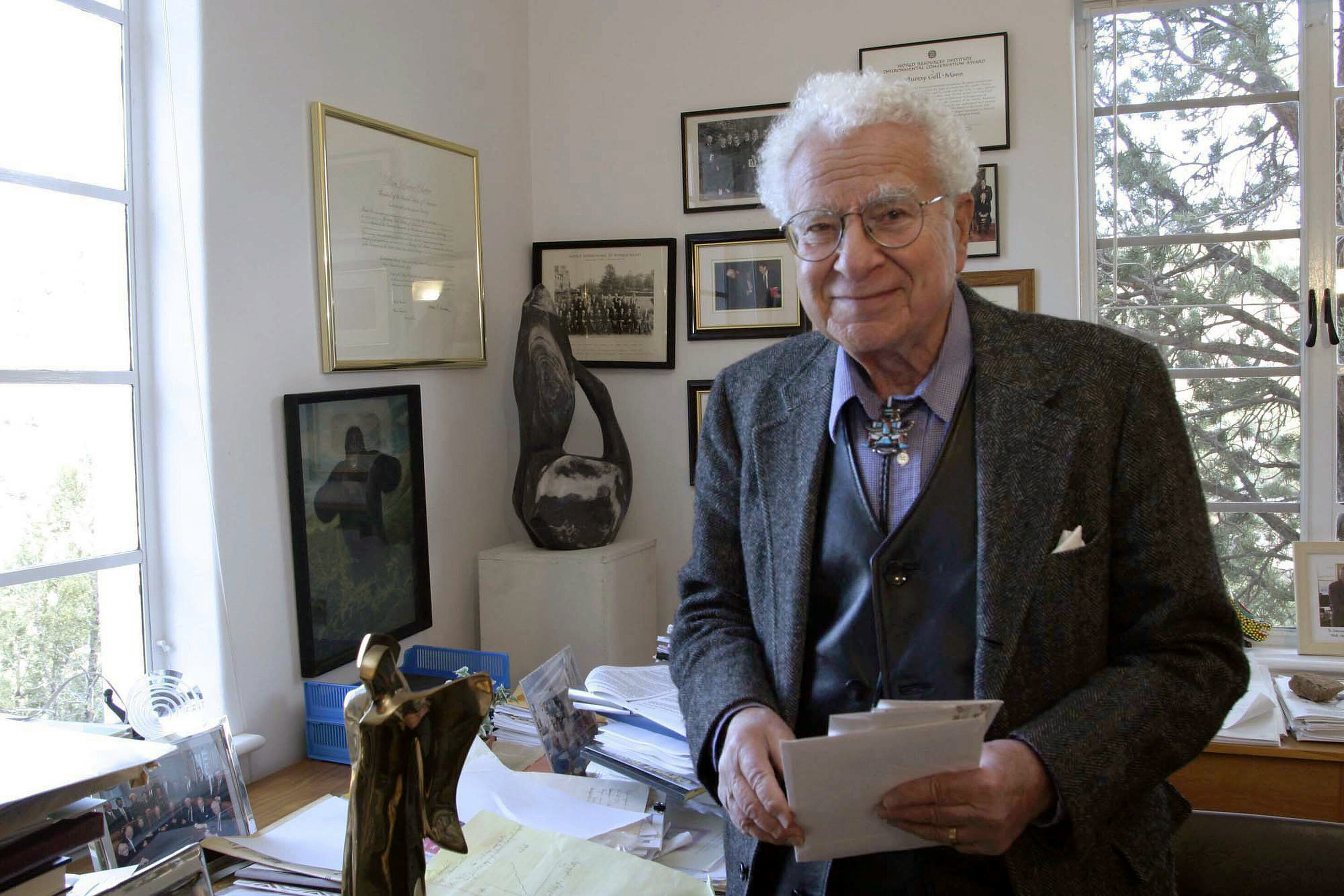 unocero - Fallece Murray Gell-Mann, ganador del premio Nobel