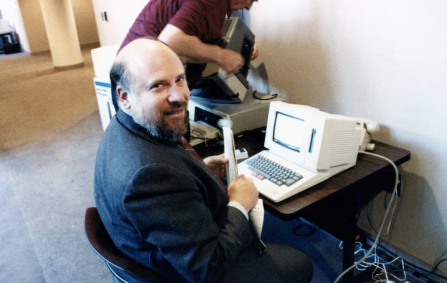 unocero - 7 datos curiosos sobre la primera Mac que probablemente no ...