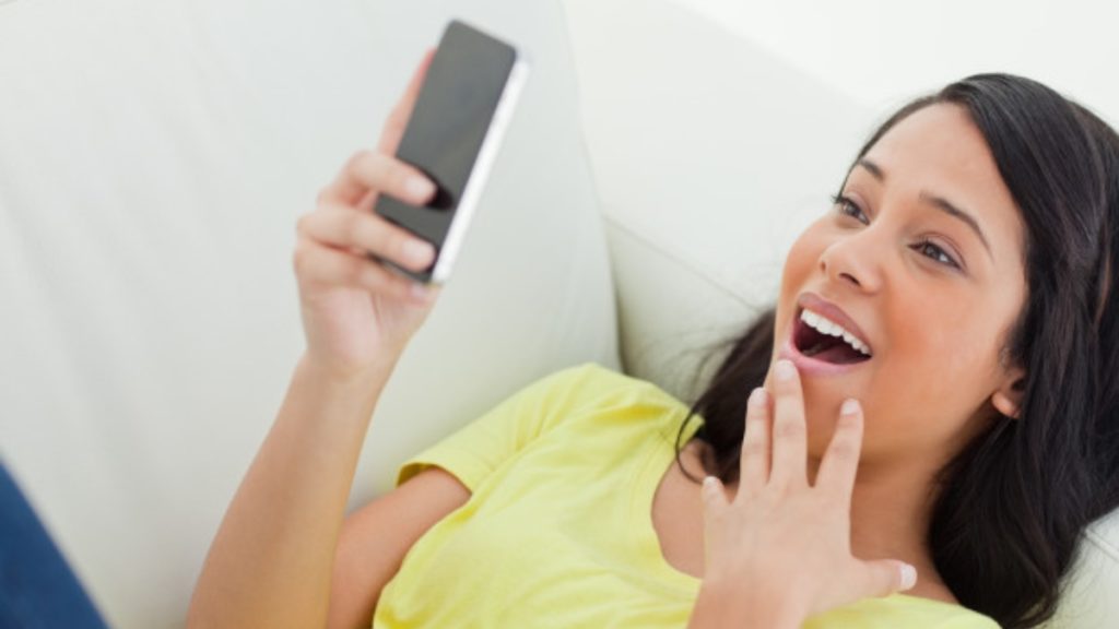 unocero - Photo Roulette: la "peligrosa" y divertida app para jugar con ...