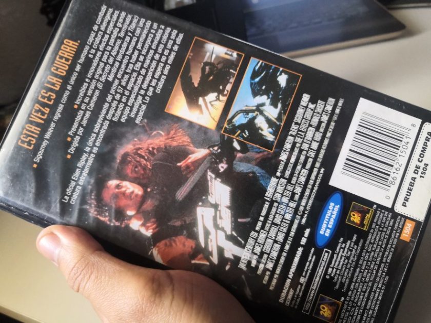 unocero - La evolución de la misma película de VHS a DVD a Blu-ray