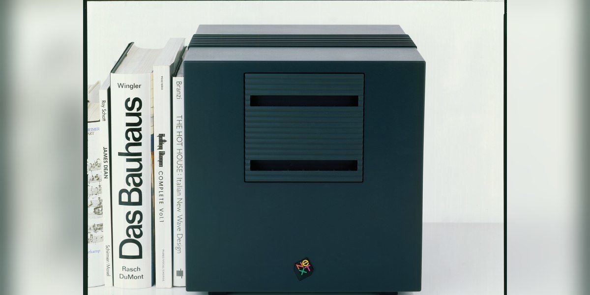 unocero - NeXT: La historia detrás de su diseño en forma de cubo