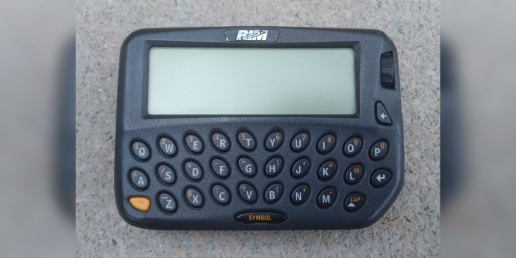 unocero - BlackBerry 850: El equipo con el que la empresa empezó a ...